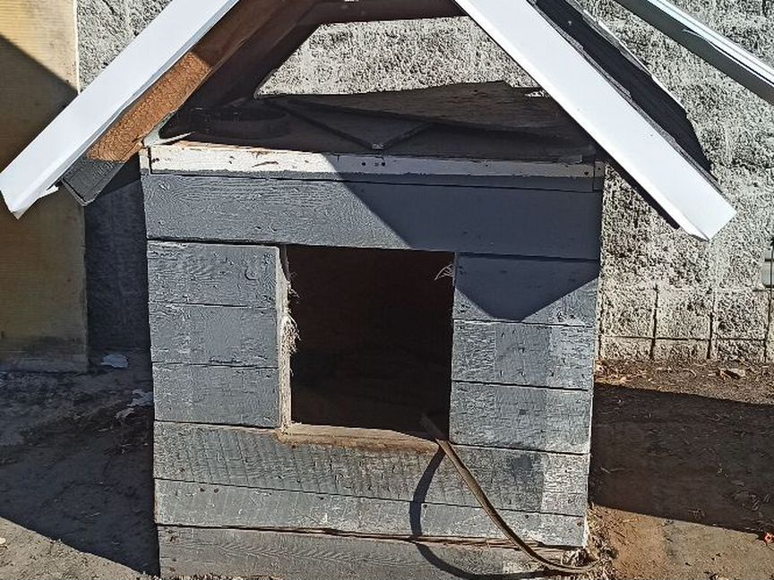 Будка для собаки утепленная