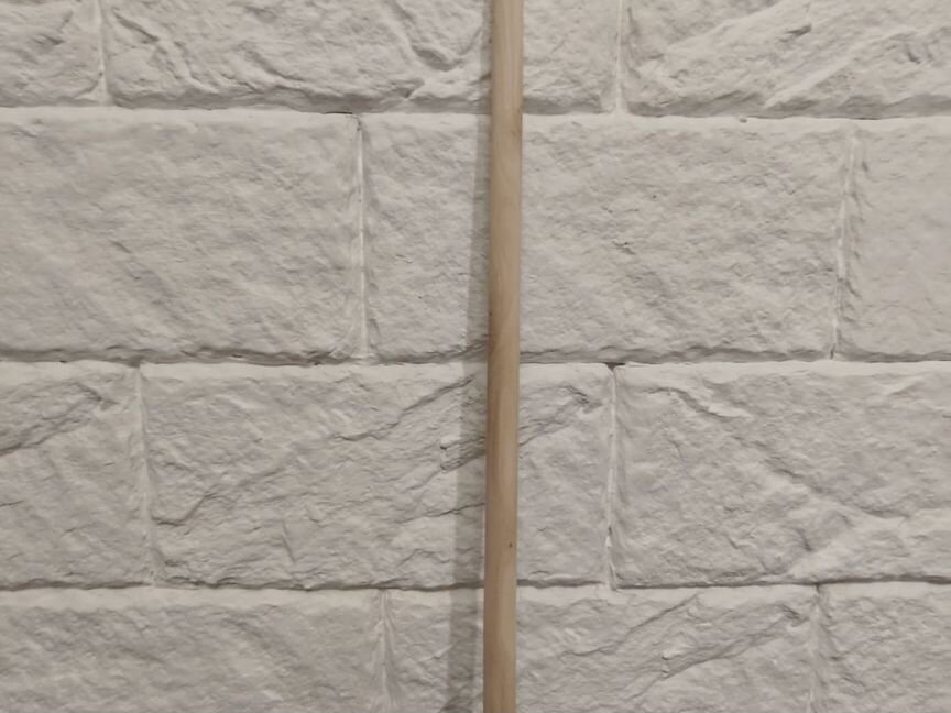 Жердочка и кормушка для попугая