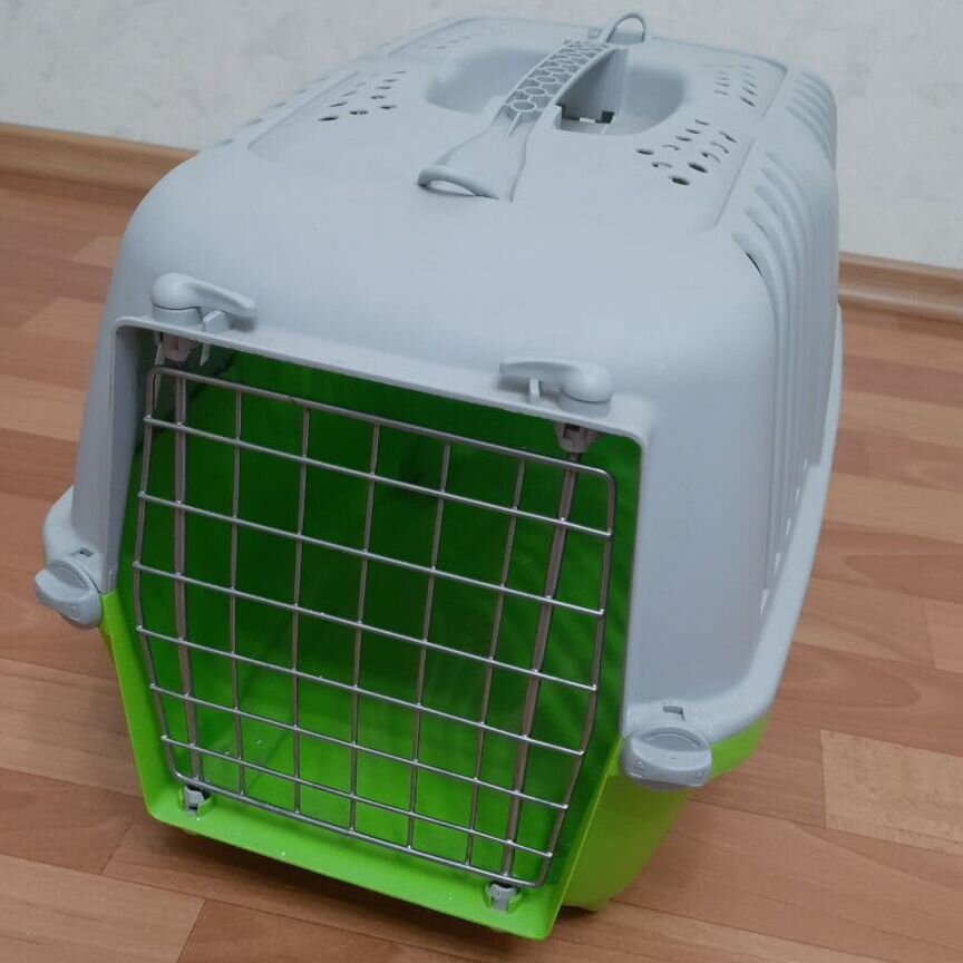 Переноска для кошек и собак