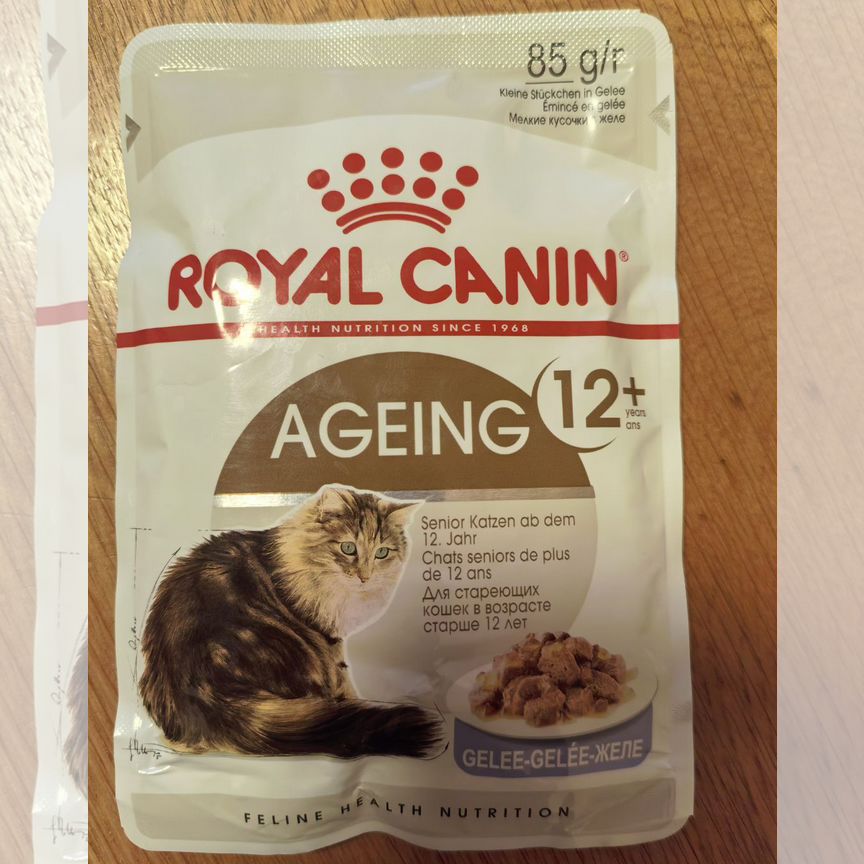 Влажный корм для кошек royal canin angeing 12 
