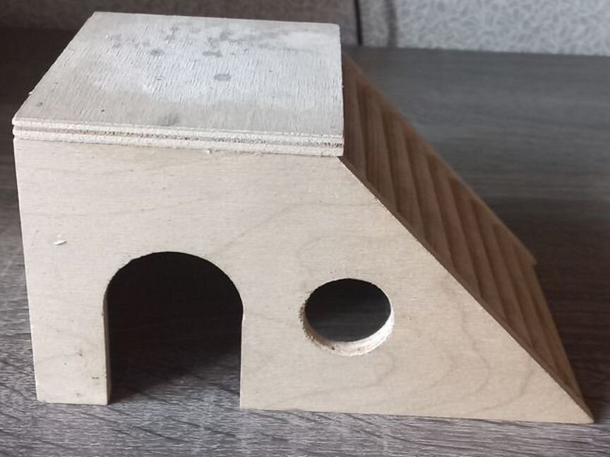 Домики,поилки,колеса,гамак,ликвидатор запаха