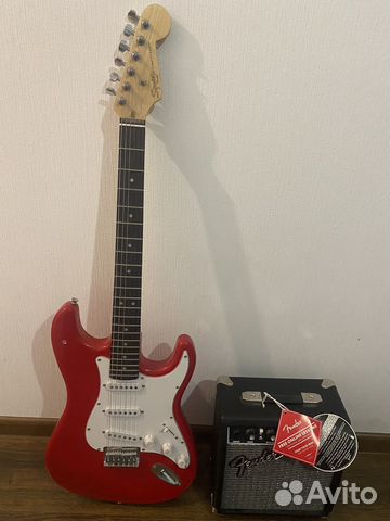 Гитара Fender Stratocaster с combo усилителем купить в Санкт-Петербурге ...