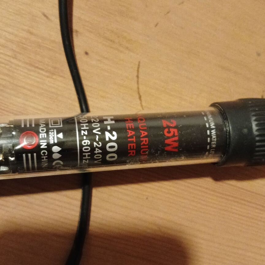 Нагреватель для аквариума с терморегулятором