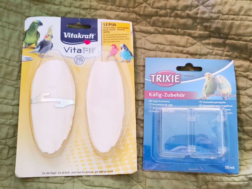 Камень сепия и кормушки для попугаев птиц