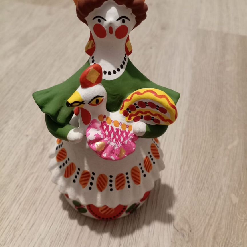 Барыня с петушком