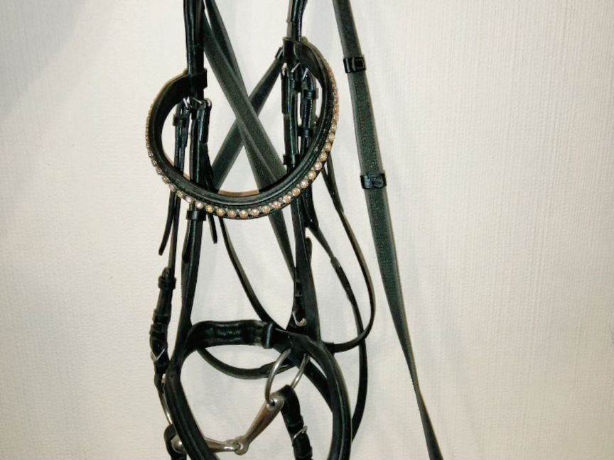 Уздечка(оголовье) кожанное для лошади