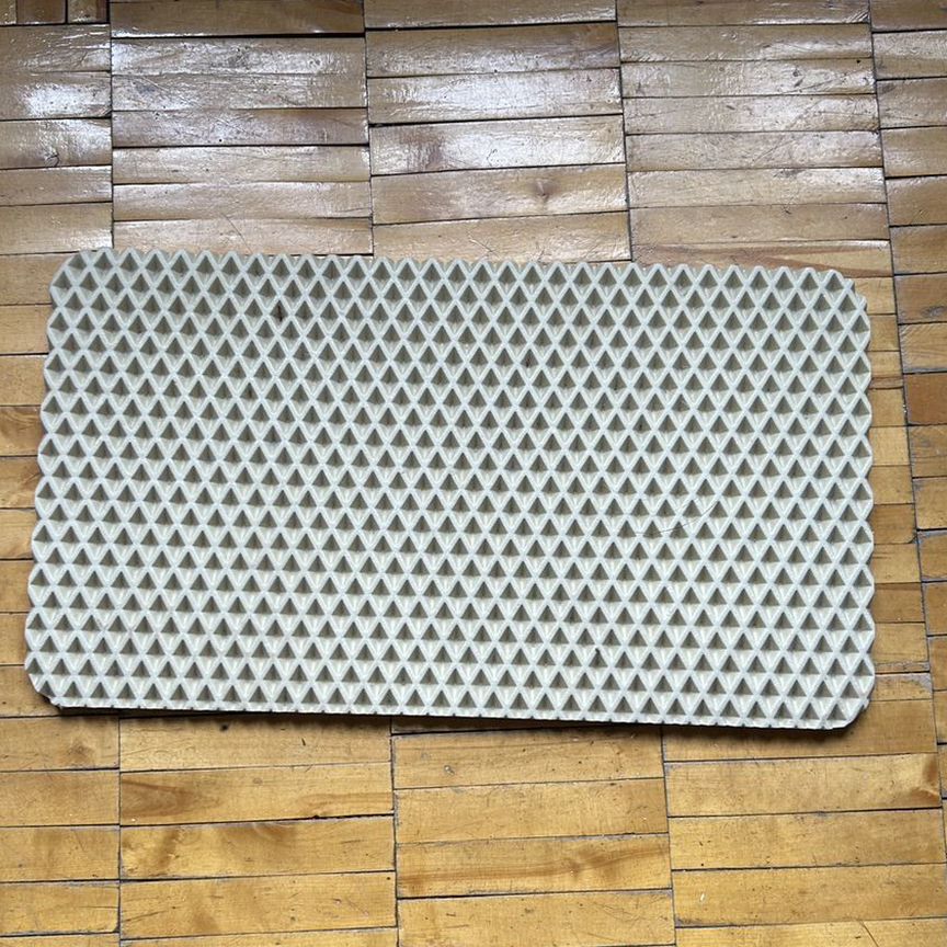 Коврик подставка для мисок