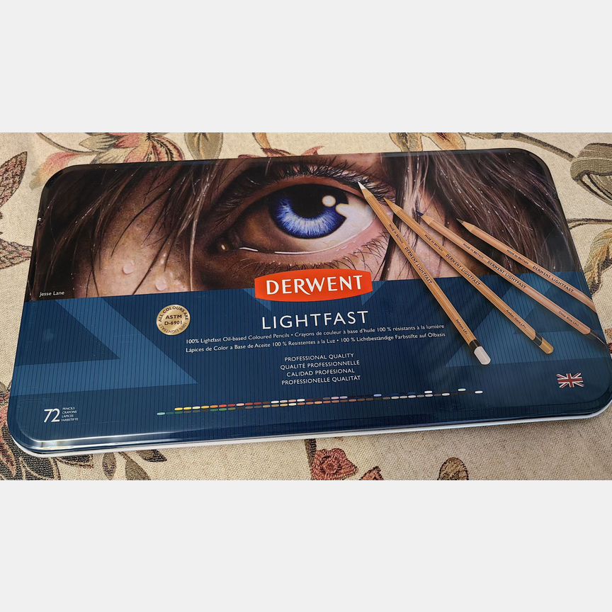 Цветные карандаши Derwent Lightfast, 72, Англия