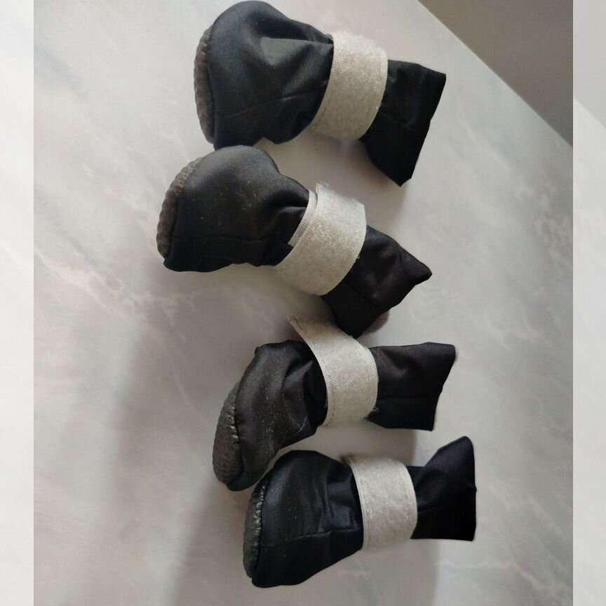 Ботинки для маленьких собак