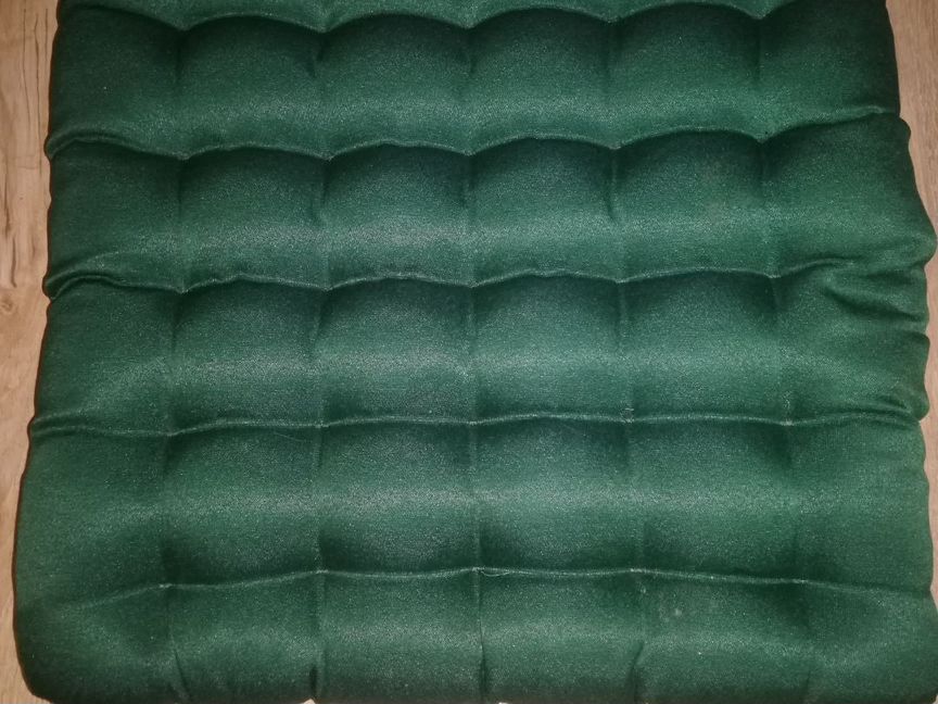 Лежанка для кошек