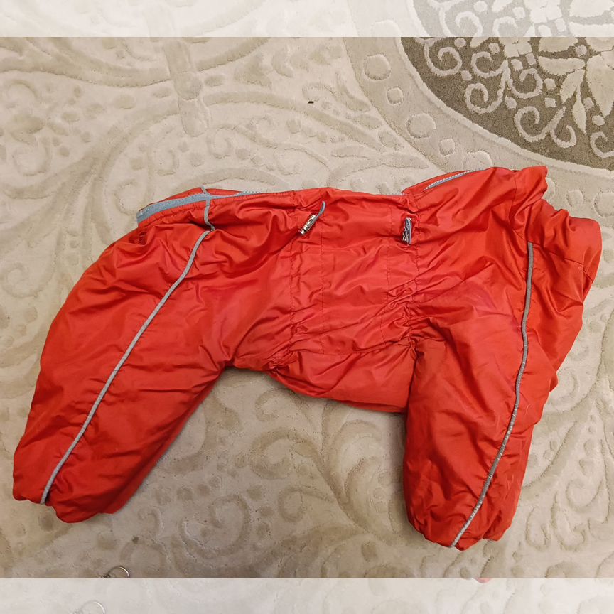 Зимний комбинезон для средней собаки