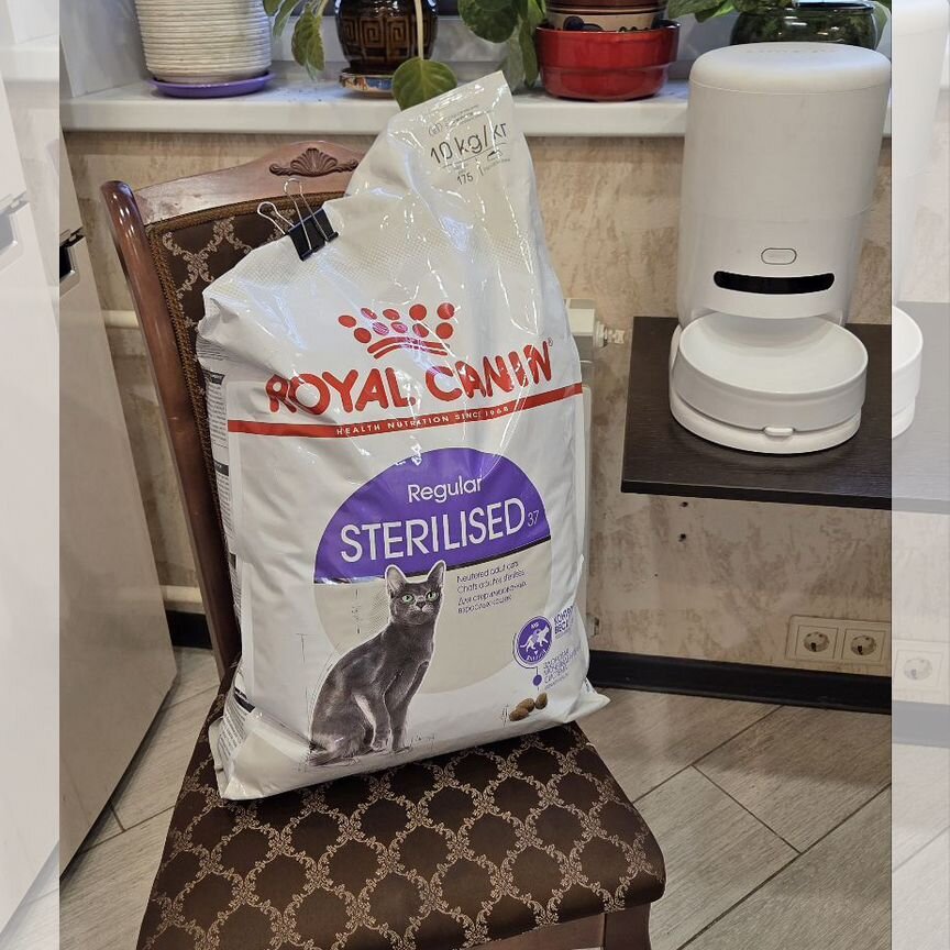 Сухой корм для кошек royal canin sterilised 37