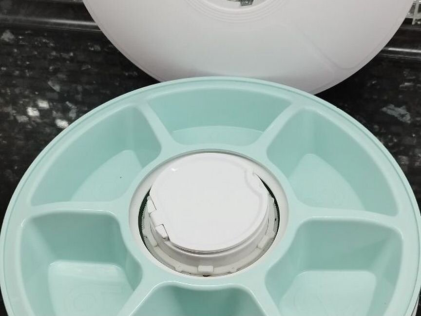 Автокормушка для собак