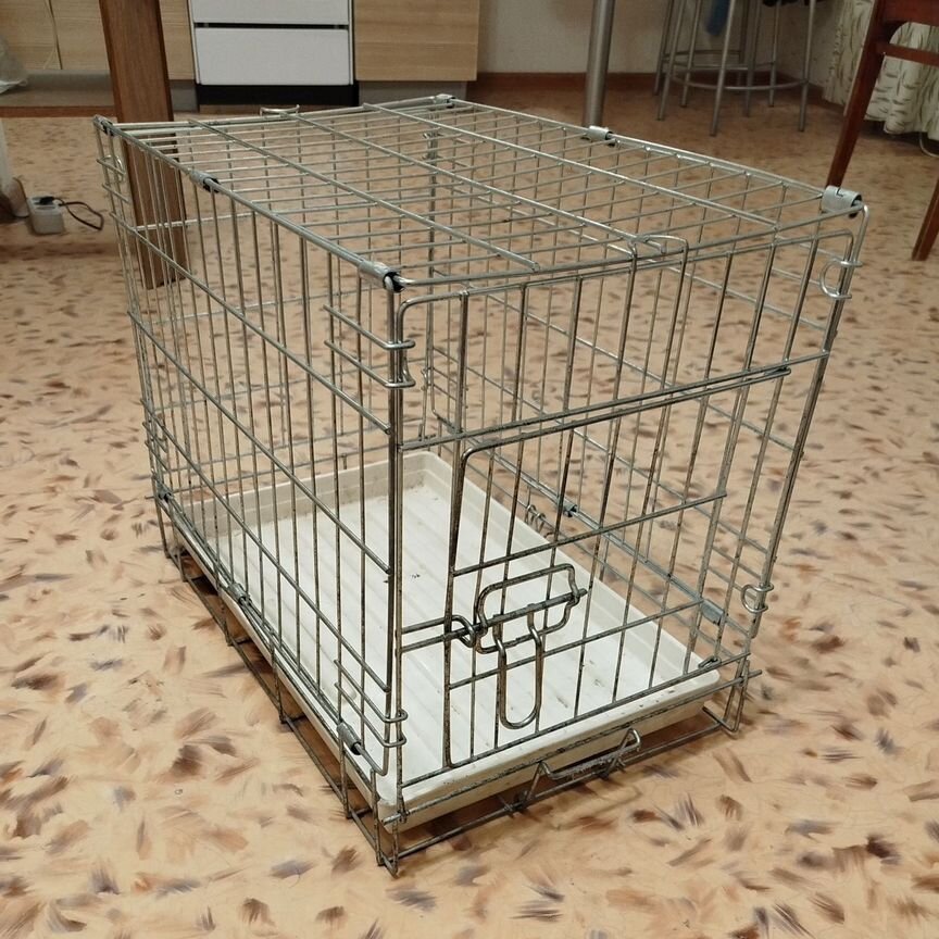 Клетка для маленькой собачки, щенка