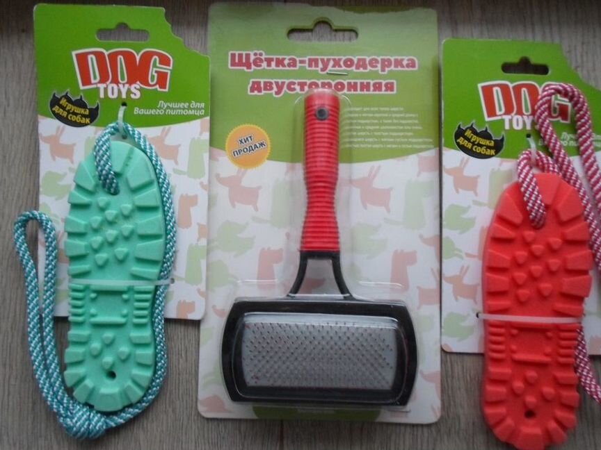 Щетка пуходерка Игрушка для собак