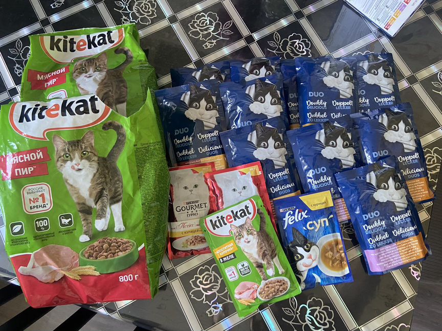 Корм для кошек