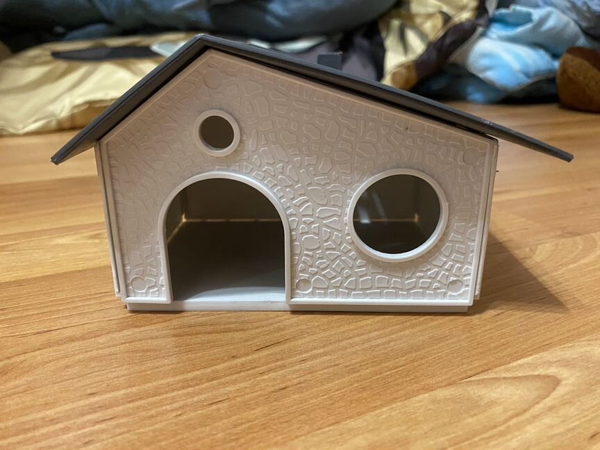 Домик и колесо для хомячка