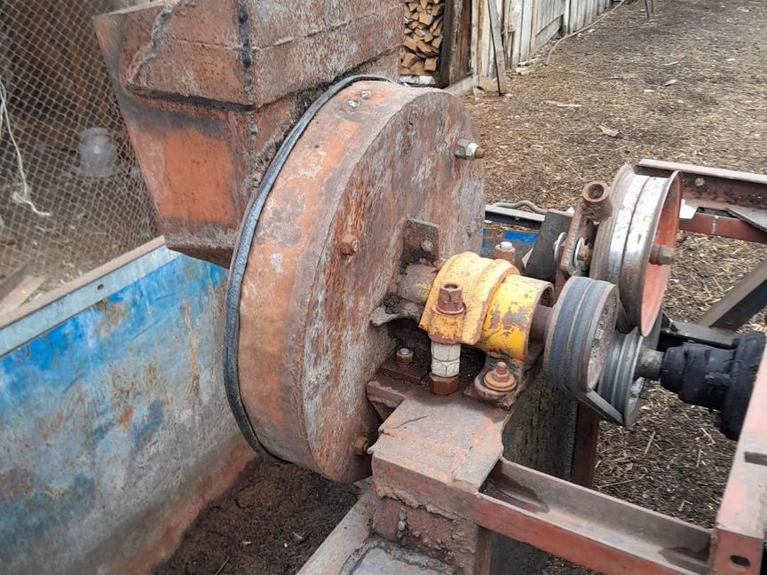 Дробилка для зерна бу