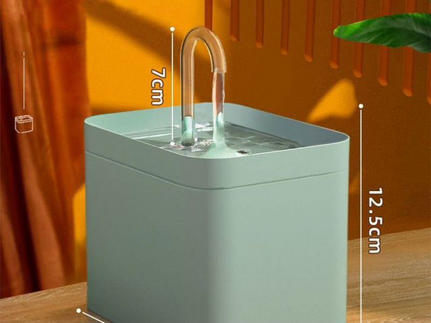 Автоматический питьевой фонтанчик для кошек