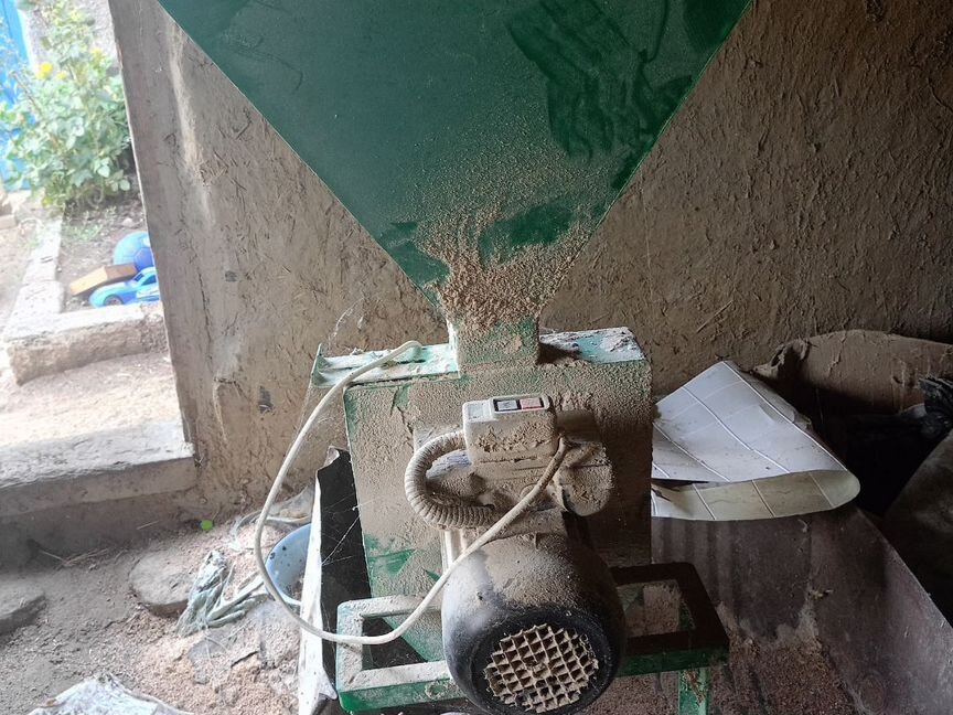 Дробилка для зерна бу