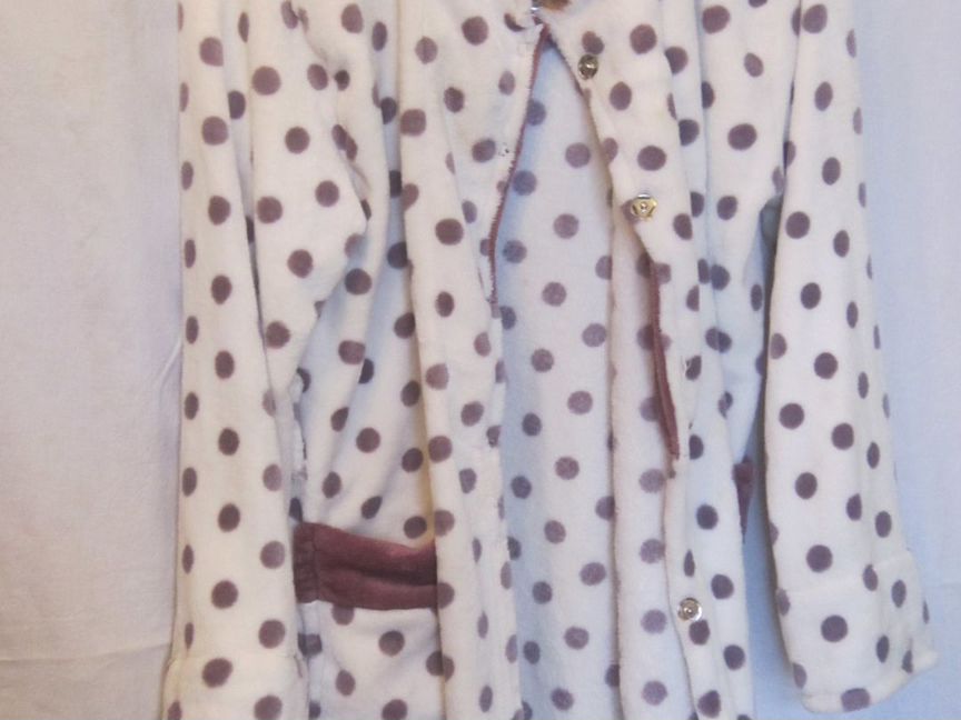 Пушистый халат на подстилку собачке или кошечке