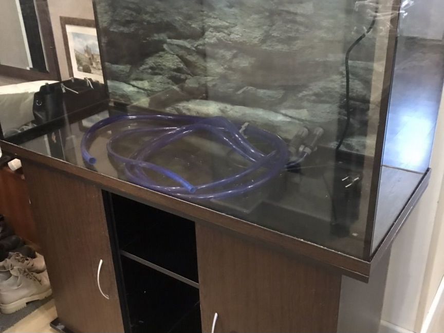 Аквариум с тумбой 270 л