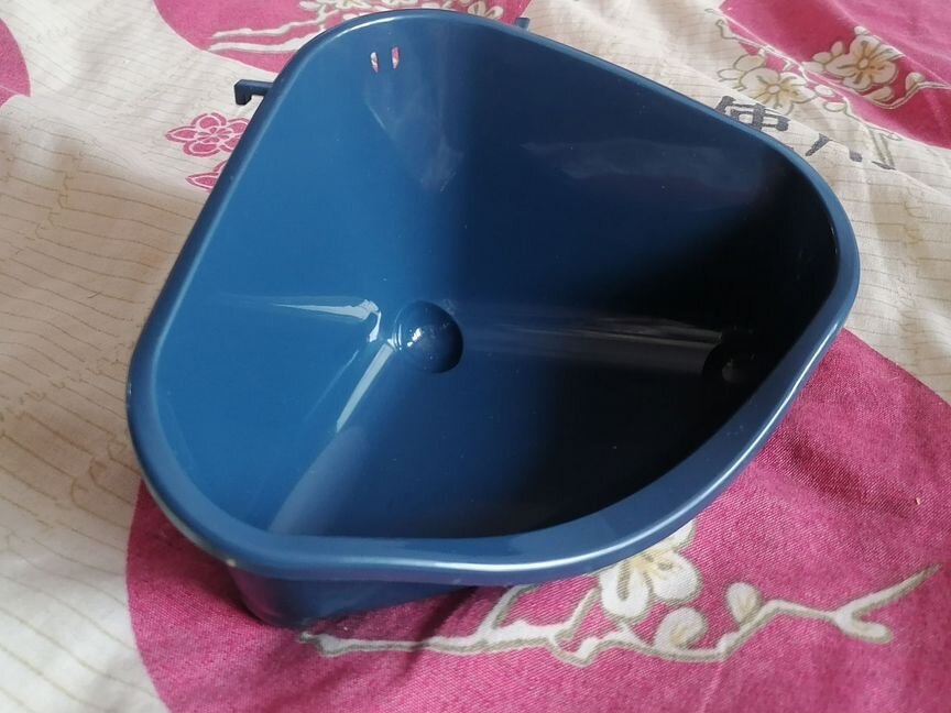 Лоток угловой для мелких грызунов Moderna