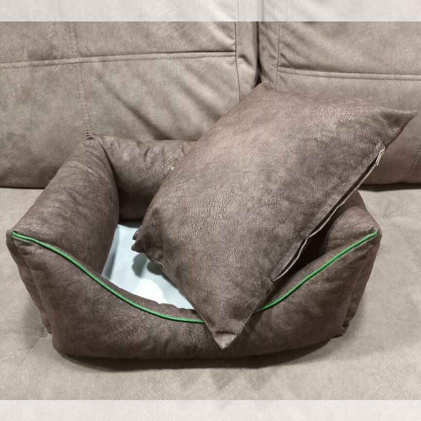 Лежанка для собак