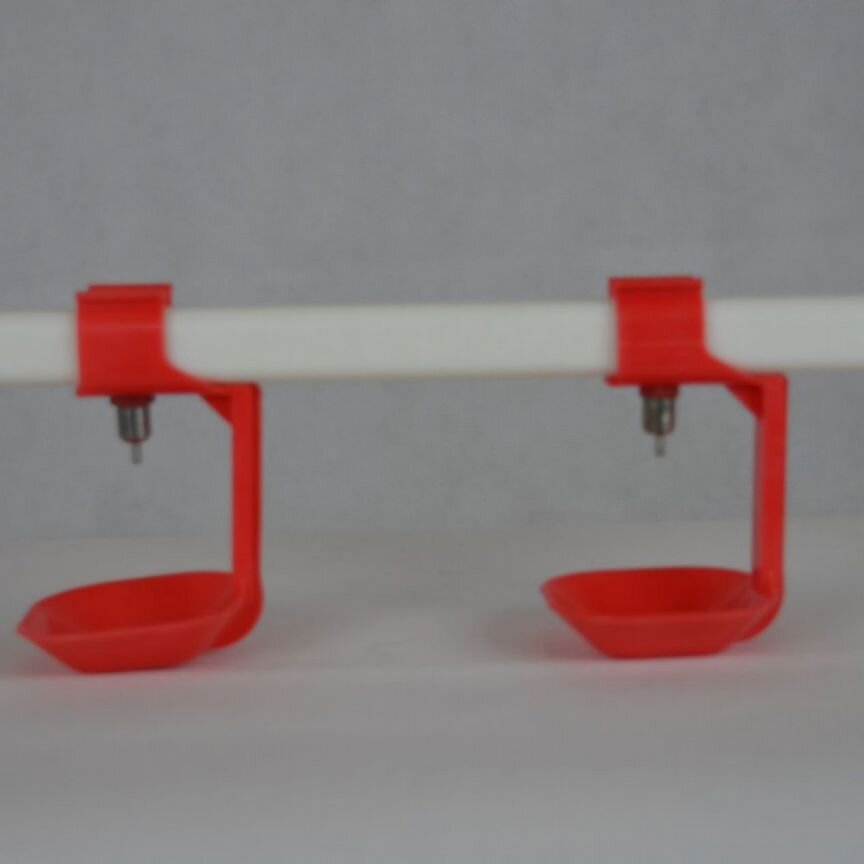 Поилка для кур