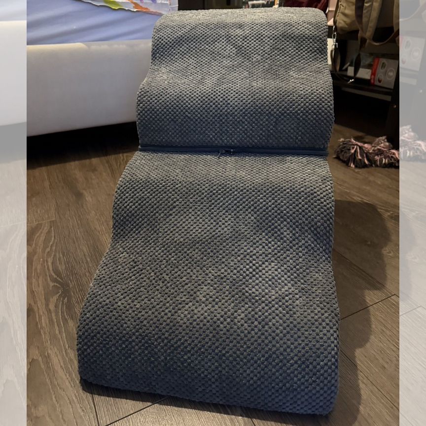 Лестница для собак