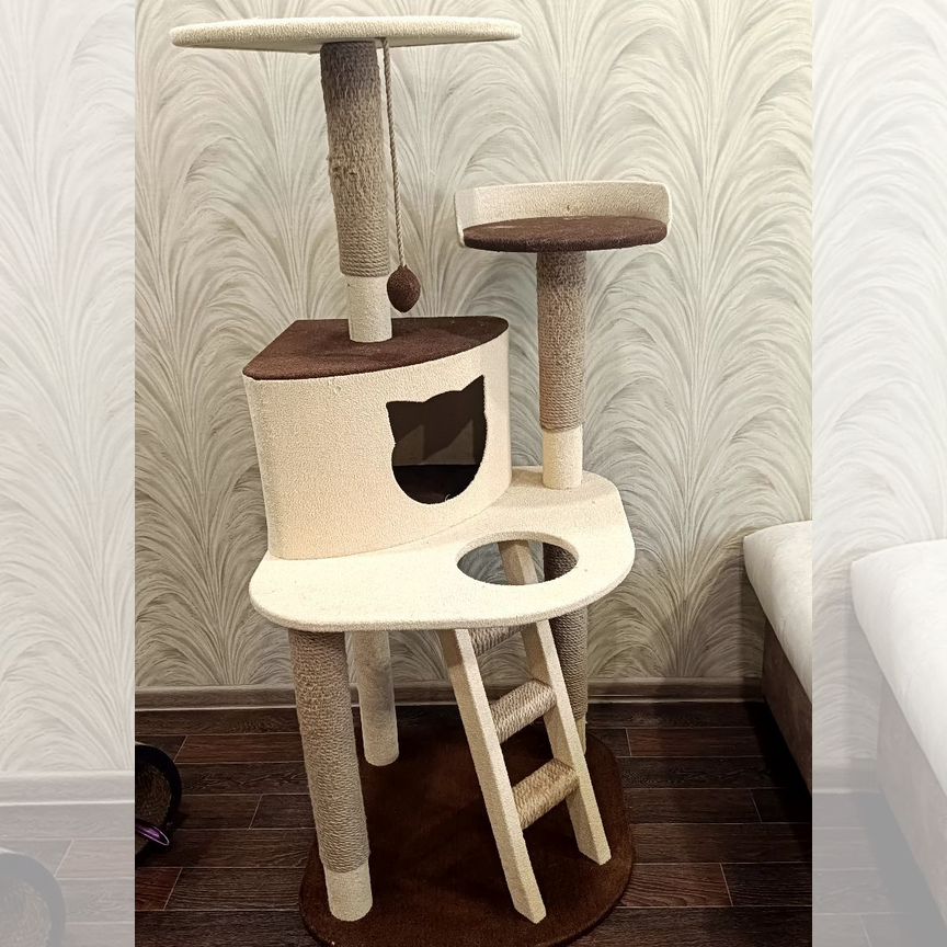 Домик для кошки с когтеточкой бу