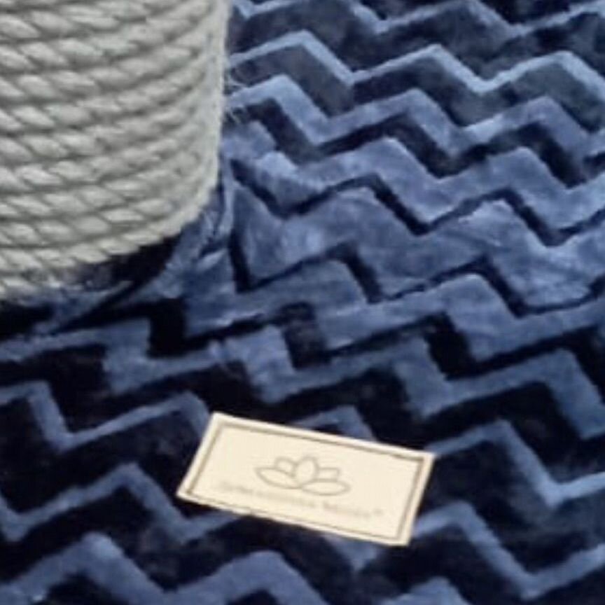 Стойка для котов, когтеточка