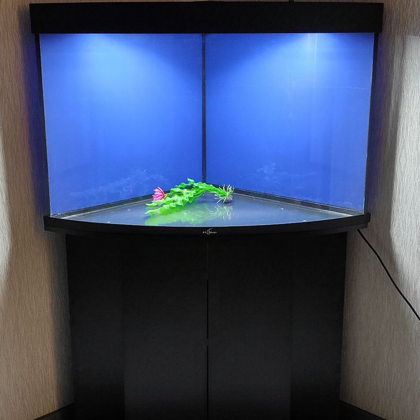Аквариум с тумбой б/у