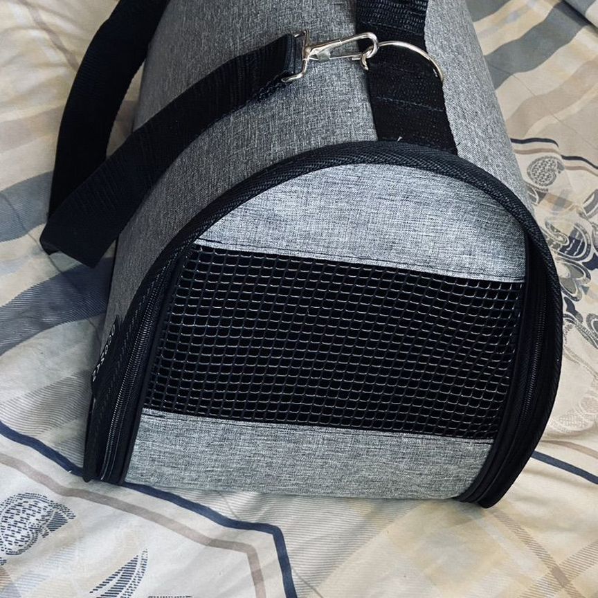 Переноска плотная для кошки или собаки