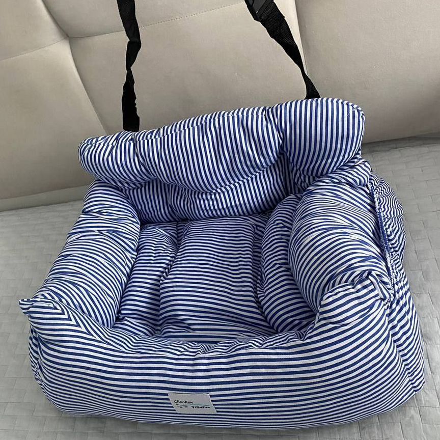 Автокресло для собак и кошек в машину новое