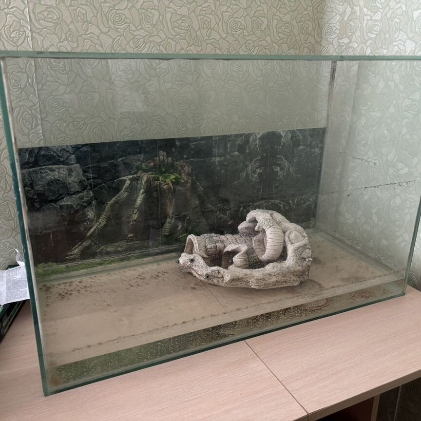 Аквариум / террариум 100л