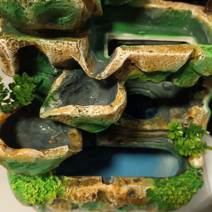 Грот в аквариум