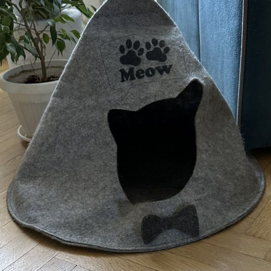 Домик для кошки из фетра