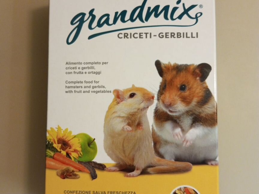 Корм Grandmix для взрослых хомяков и песчанок