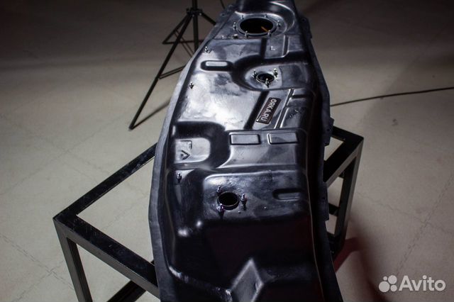 Топливный бак Митсубиси Паджеро 4 бензин купить в Москве MITSUBISHI ...