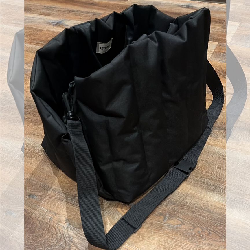 Сумка, автокресло, переноска для животных