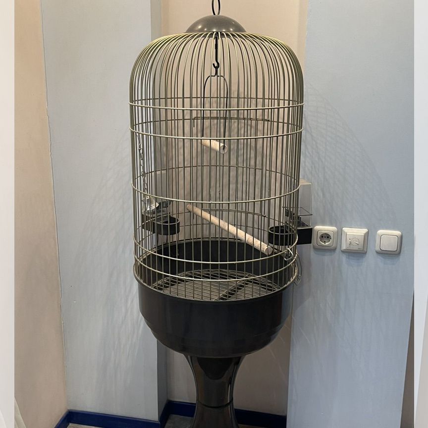 Клетка для среднего попугая большая