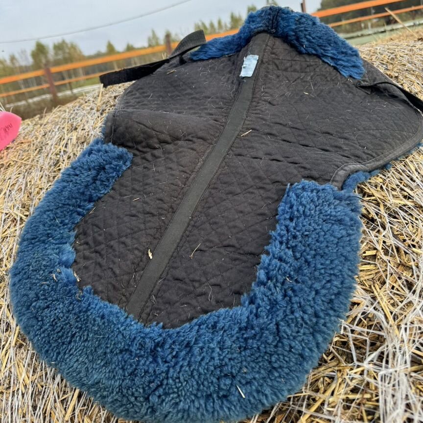 Меховушка под седло натуральная