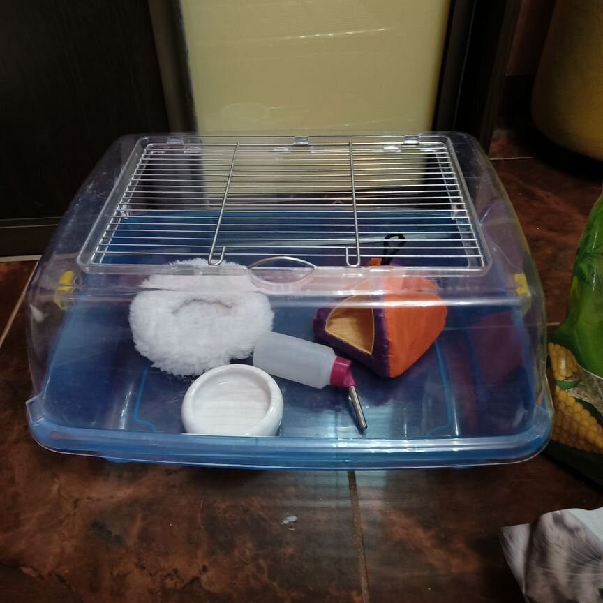 Клетка для грызунов пластиковая