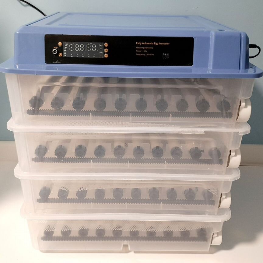 Инкубатор для яиц автоматический новый