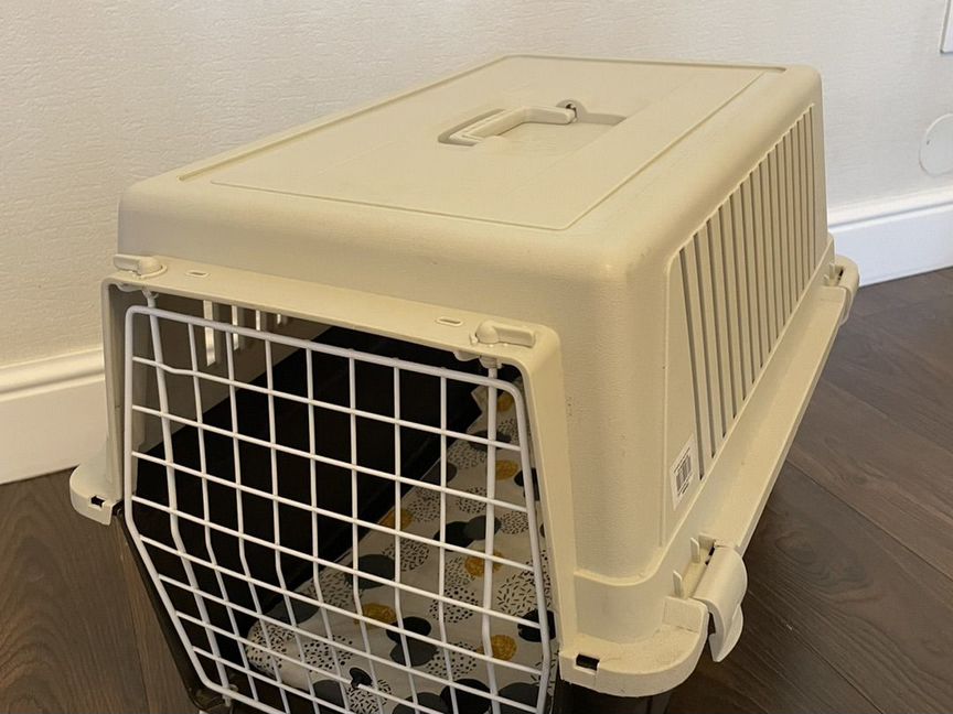 Переноска для собак мелких и средних пород