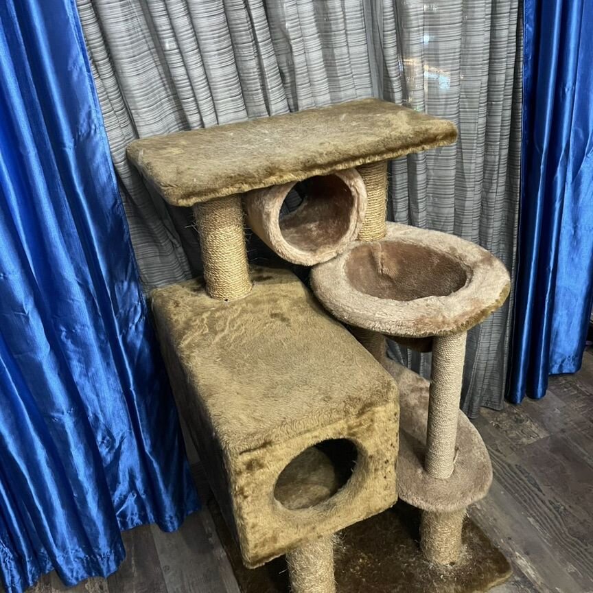 Домик лежанка для кошки, когтеточка
