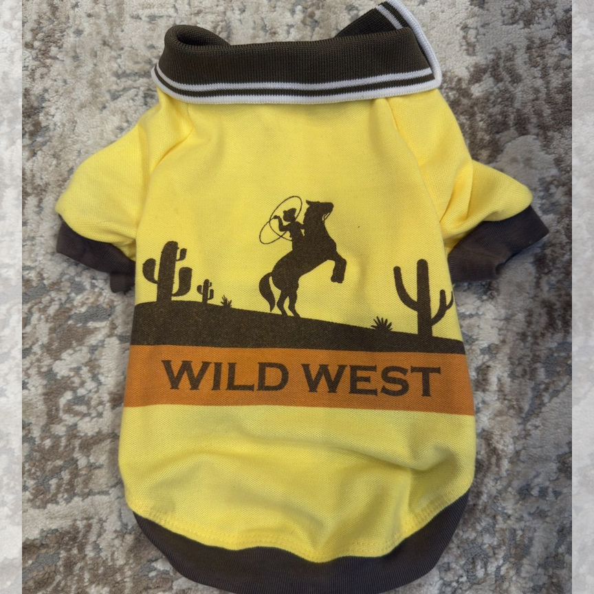 Одежда для маленьких собак