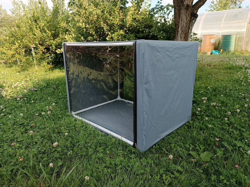 Выставочная палатка для кошек