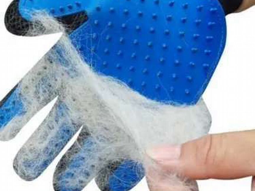 Перчатка для вычесывания шерсти у кошек и собак